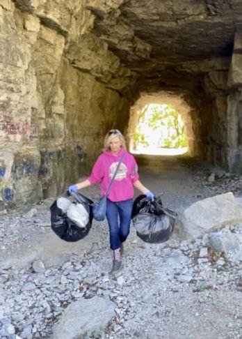A Cleaner Kentucky celebrates 1 million bags of litter removed ...